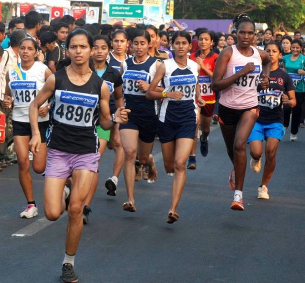 More & More Indian women gear up for marathons! - Women Fitness Org